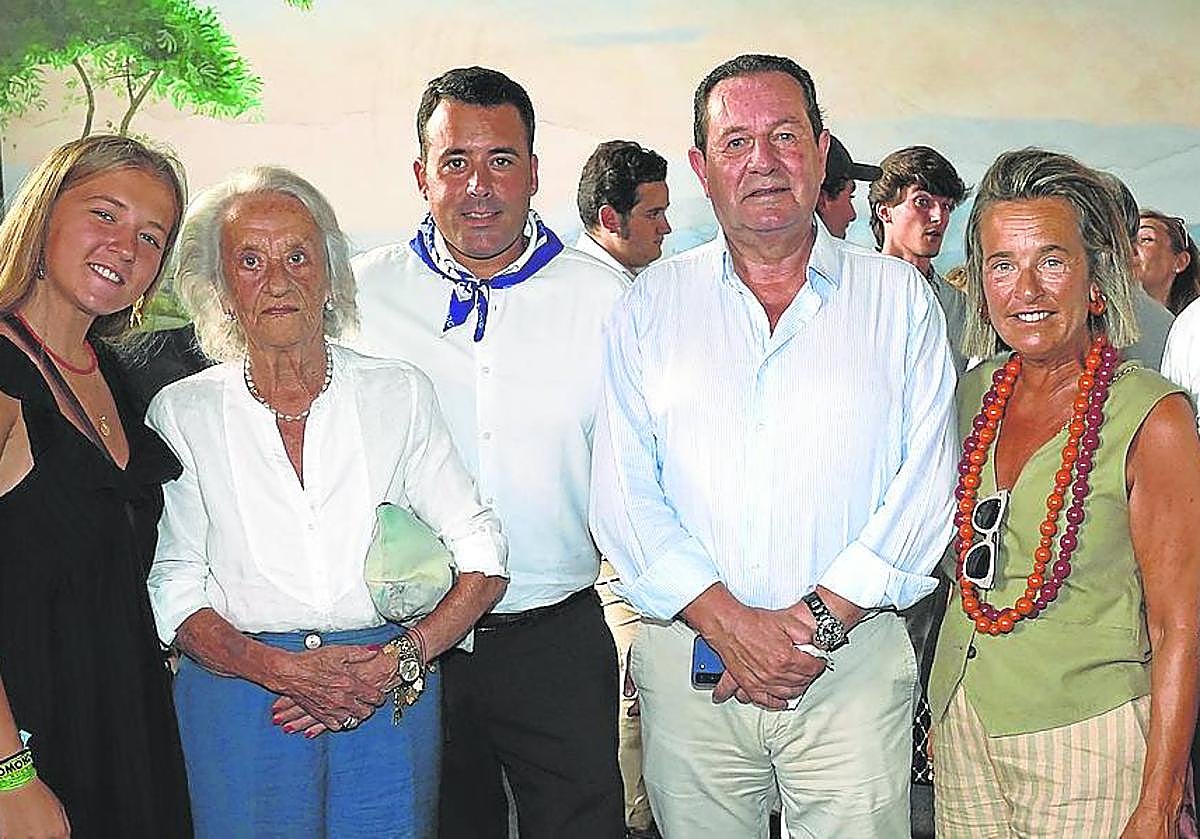 Aurresku de despedida | El Correo